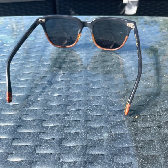 RAEN | Accessories | Raen Arlo Sunglasses Polarized Burlwood And Black ...